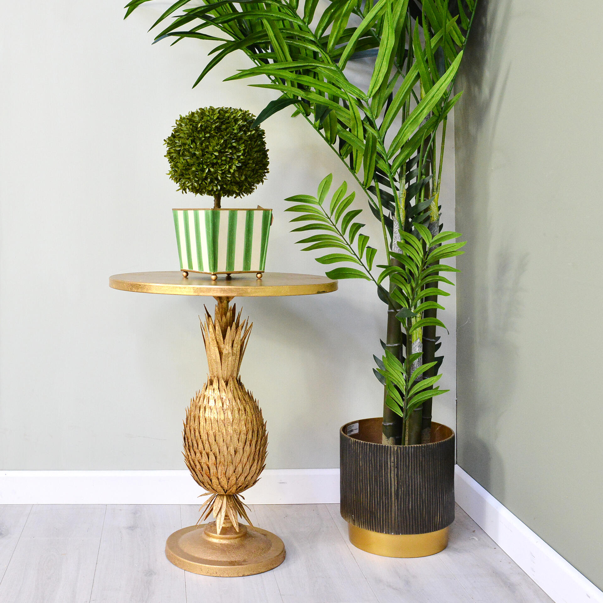 Ex Display Furniture Outlet - Nicky Cornell - Buy Show House Clearance ...